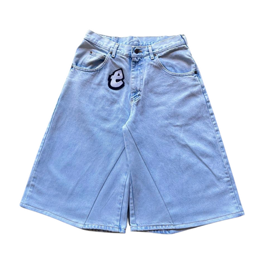 E for Enything. Artwear.